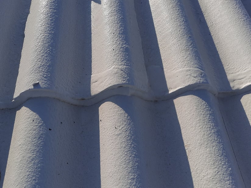 Impermeabilización líquida de una cubierta con Roofmate